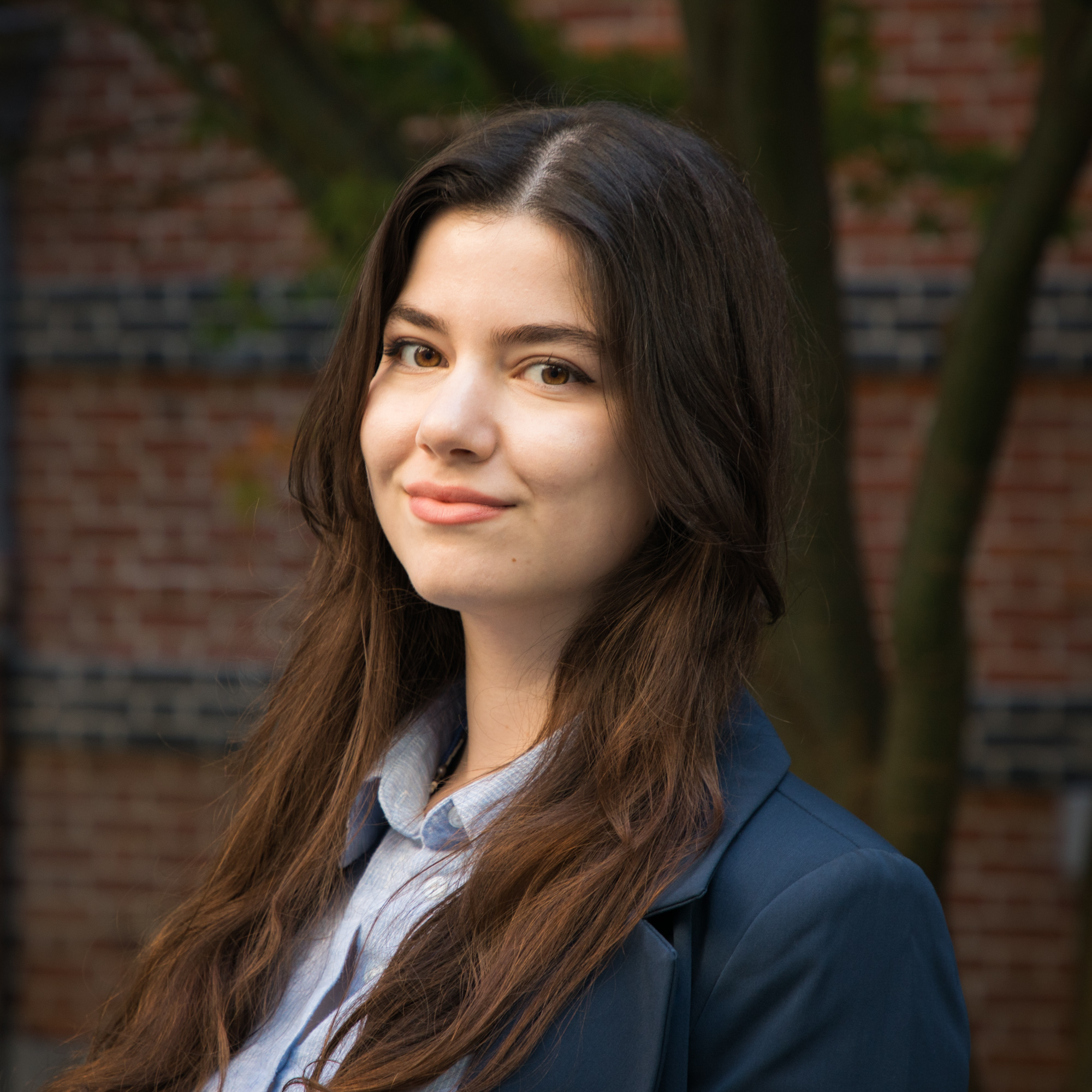 Suzan Naz Uzel | REVOLVE